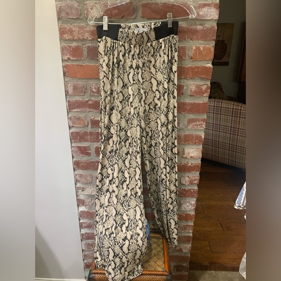 Magic Pantz | Pants & Jumpsuits | Magic Pantz | Poshmark